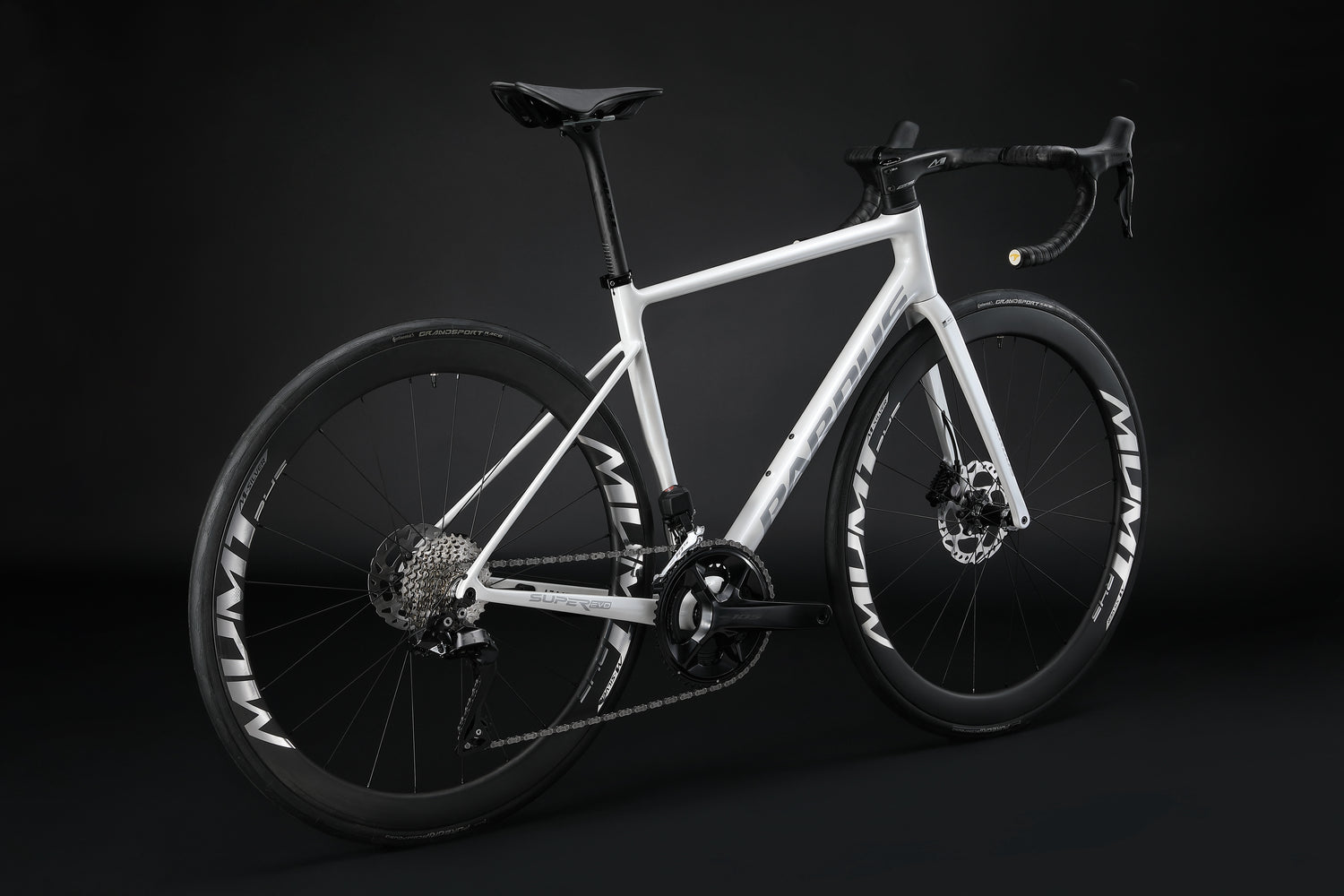 Pardus Super EVO 105 Di2 Super Lightweight 7kg Carbon Road Bike – UAEcycle