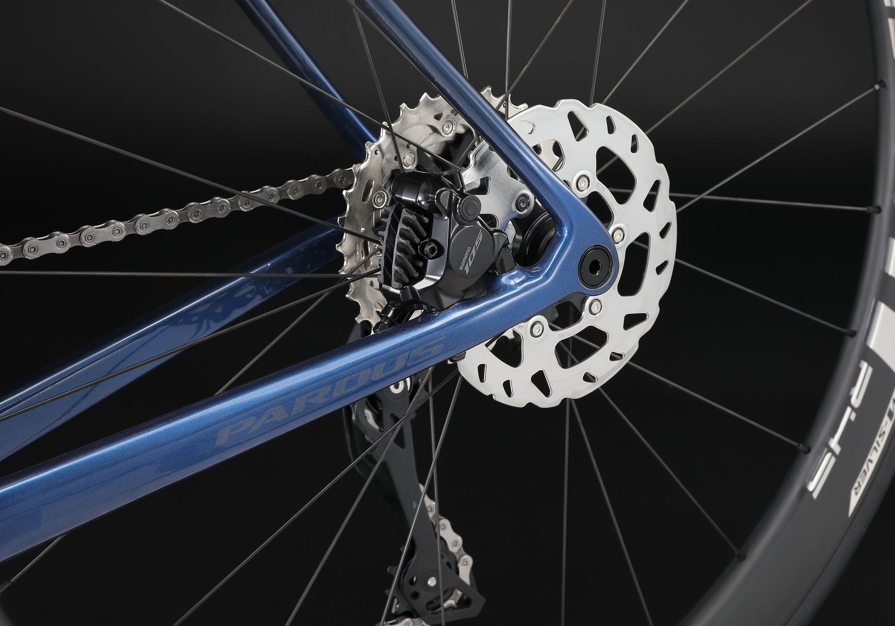 Pardus Robin EVO 105 Di2 Carbon Super Light 7kg Road Bike – UAEcycle